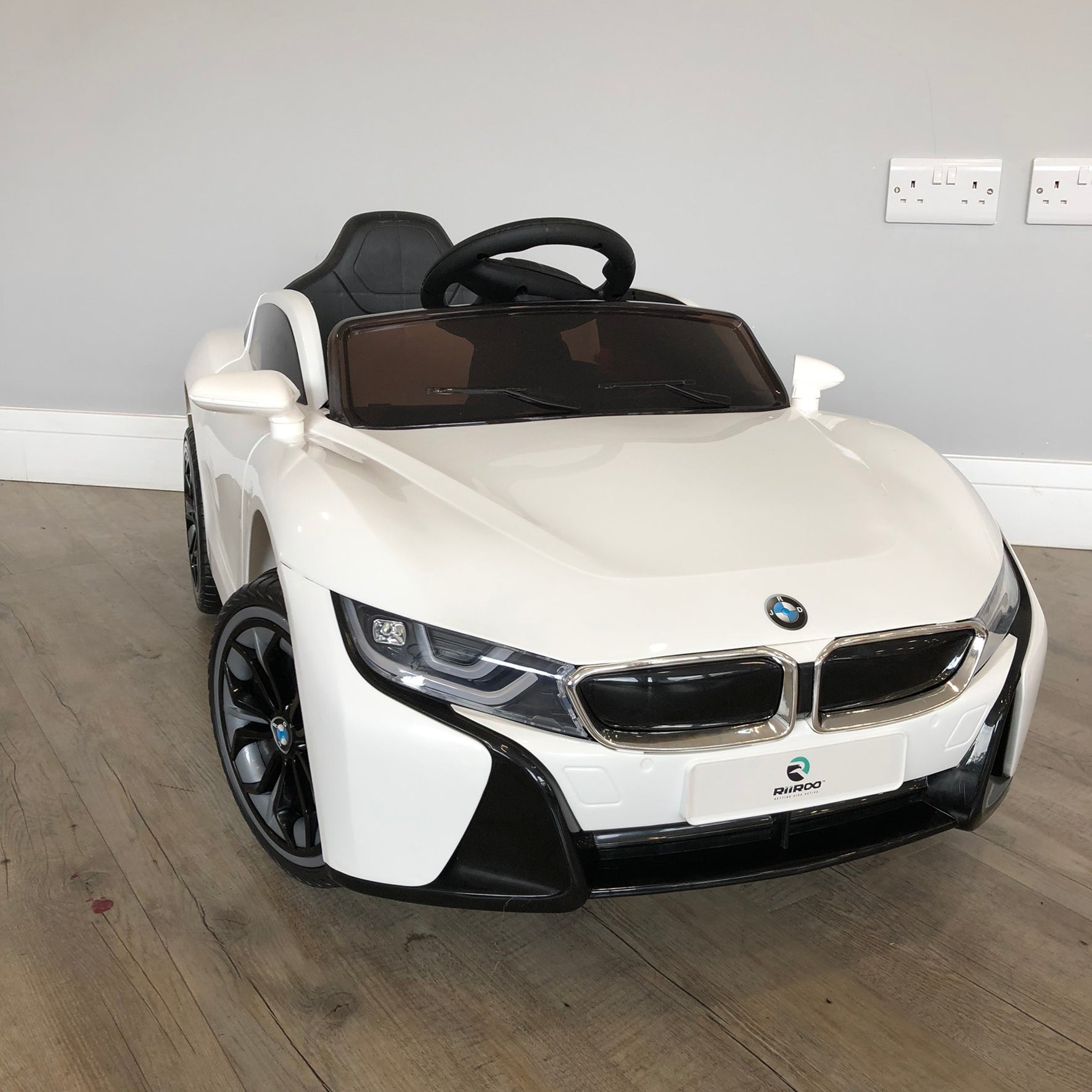 Bmw I8 Style 12v Battery Electric Ride On Car — RiiRoo