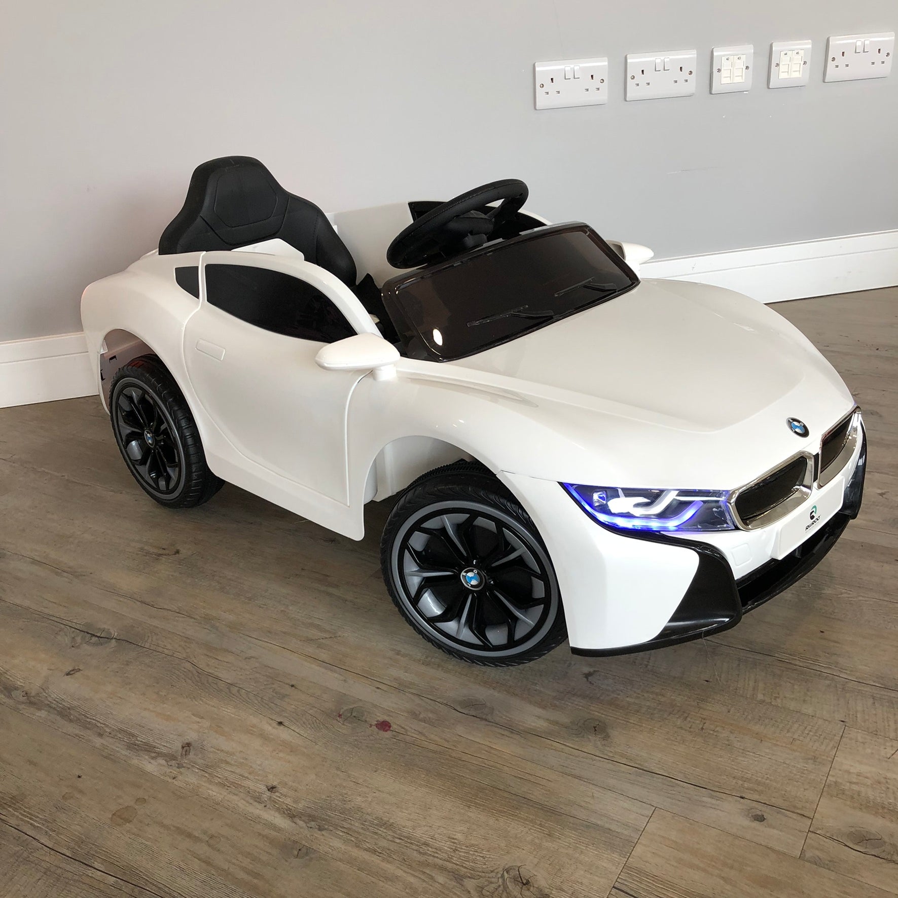 Bmw I8 Style 12v Battery Electric Ride On Car — RiiRoo